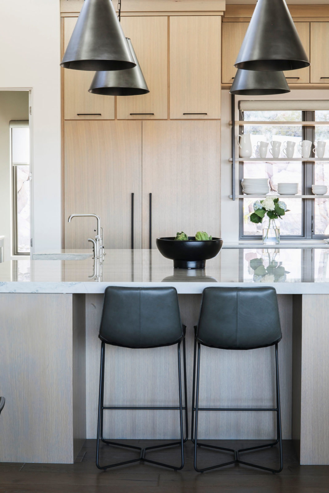 Project Desert Escape: Entry, Kitchen & Dining Reveal - Stagg Design